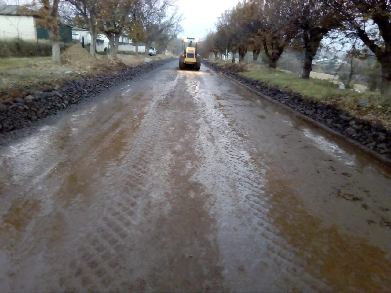 Affordable plant hire and road construction equipment linomtha.co.za